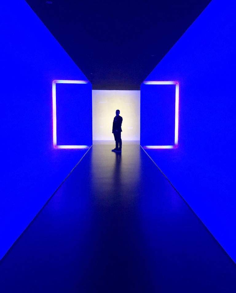 James Turrell (1943) – La lumière idéalisée (Etats-Unis) – artefilosofia